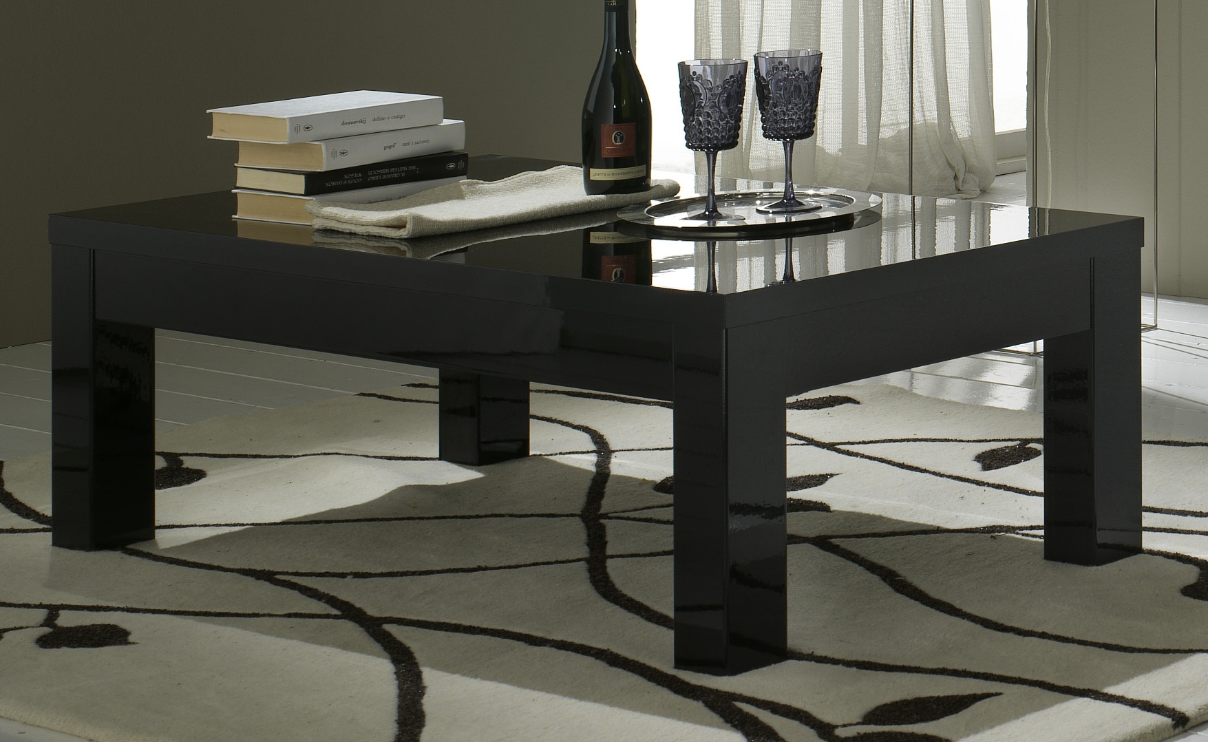 Table Basse Carrée Design Laquée Noire Solene Matelpro