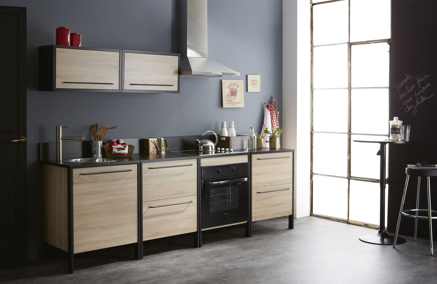 Meuble de four contemporain chêne brut/noir Kassel | Matelpro